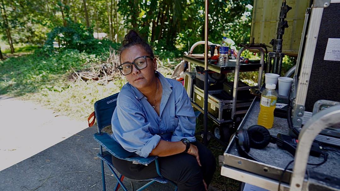 Saya Turun Kosong – Khatijah Tan Selami Roh Saadiah - gayahistyping.com