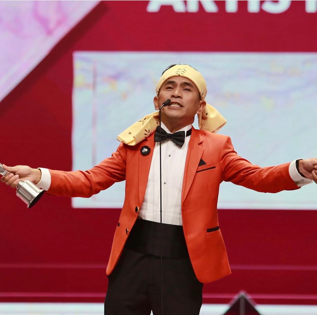 Bell Ngasri Bintang Paling Popular ABPBH35 - Gayah : Gaya Hidup & Hiburan